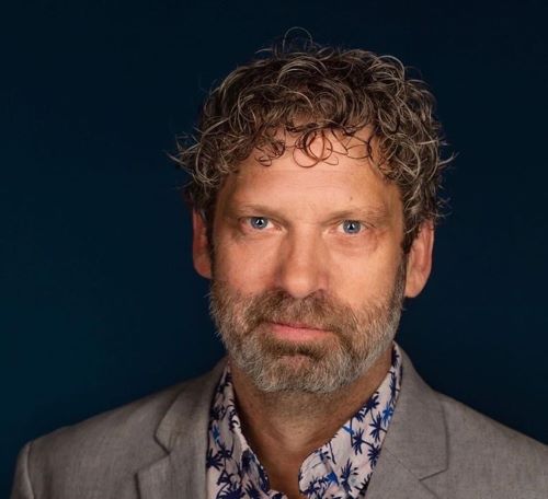 Get on the Ride: Director Murray Utas on Countries Shaped Like Stars ...